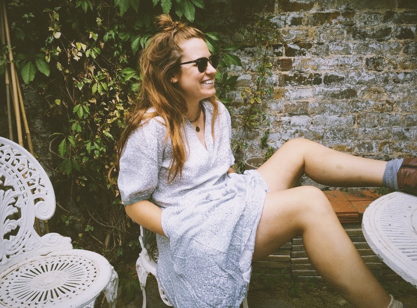 10 Minutes With Emily Laing | Actor, Singer and Songwriter – Kapara London